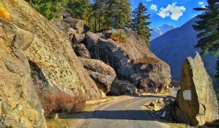37 Top Mountain Passes of Himachal Pradesh- Must Visit in 2025