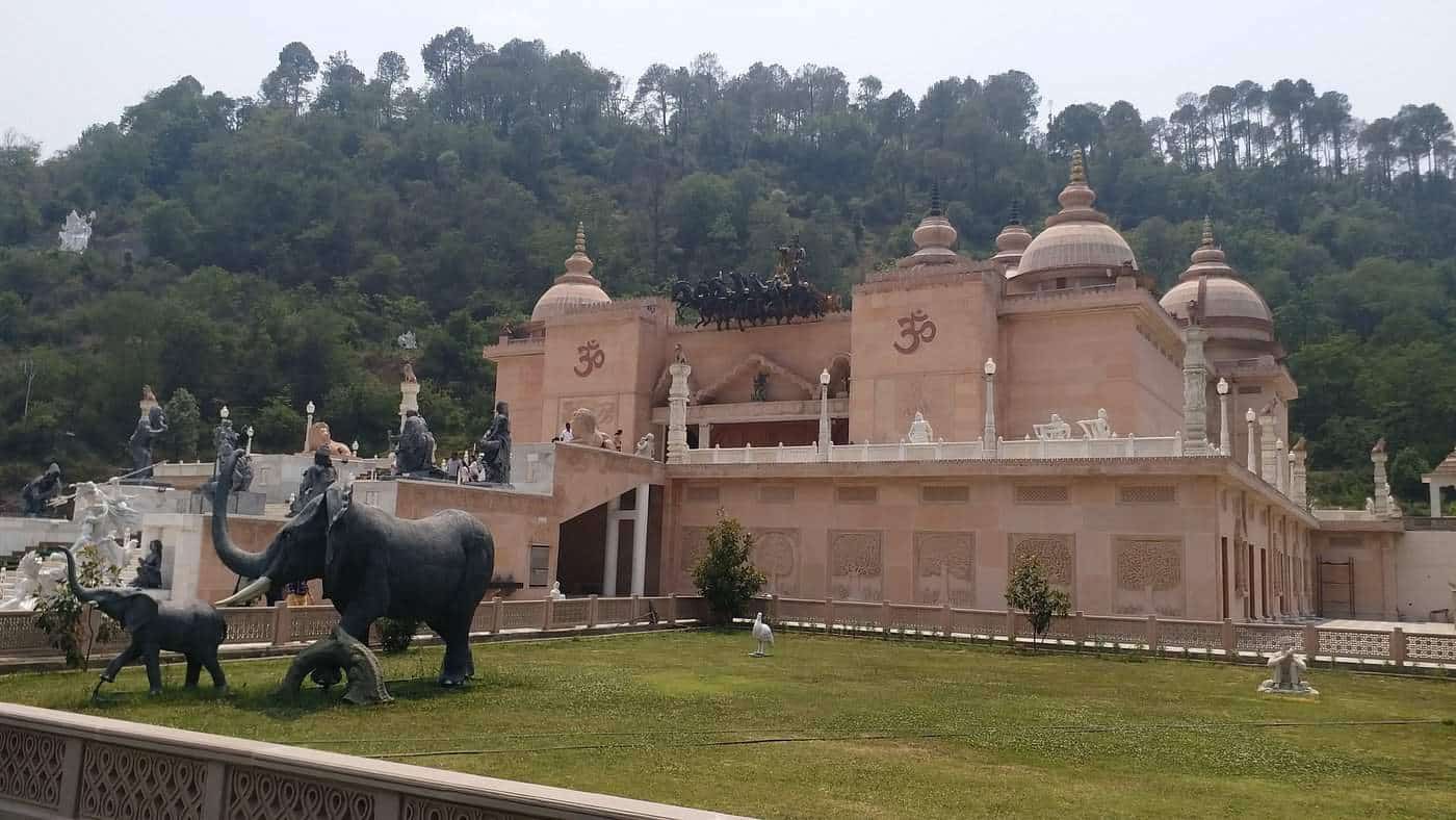 Trekking in Solan: 5 Breathtaking Routes to Reconnect with Nature