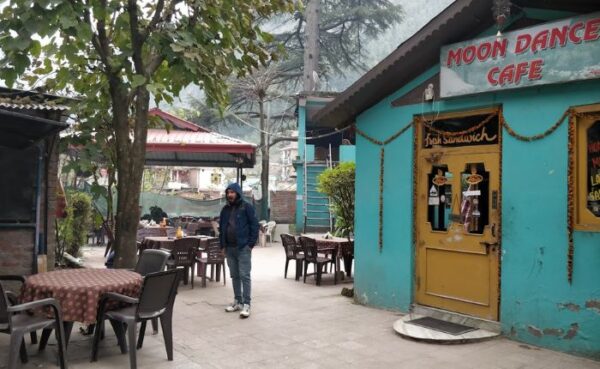 10 Best Cafes in Kasol: Journey Through Flavors & Views [2026]